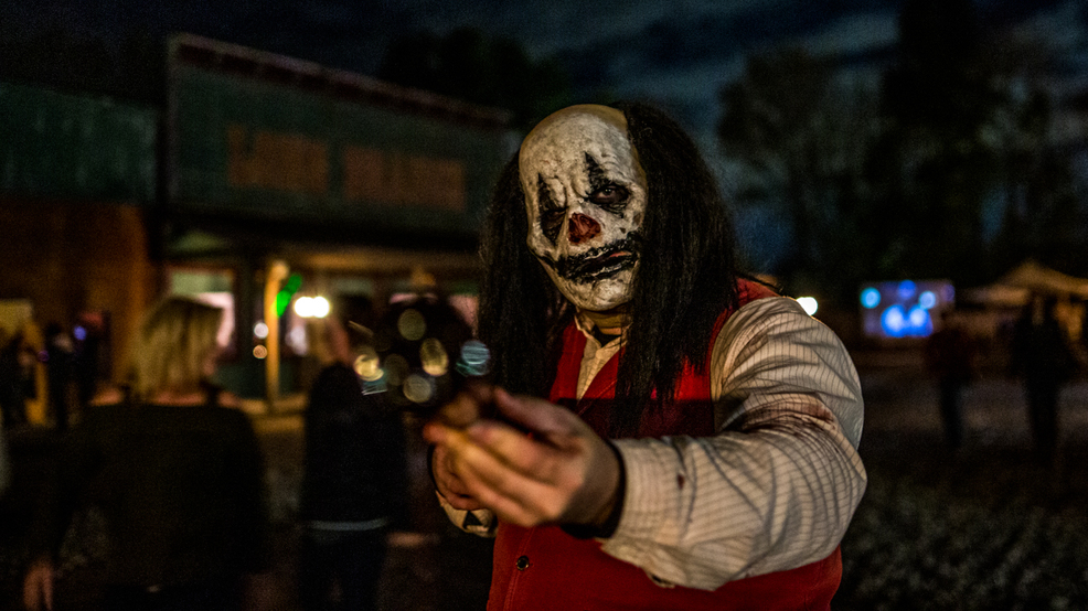 Terror Town Is an Ultra-Scary Horror Attraction Set In the 1800s ...