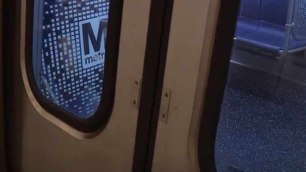 Just 3 days in, Metro suspends automatic doors on the Red Line. Here's ...