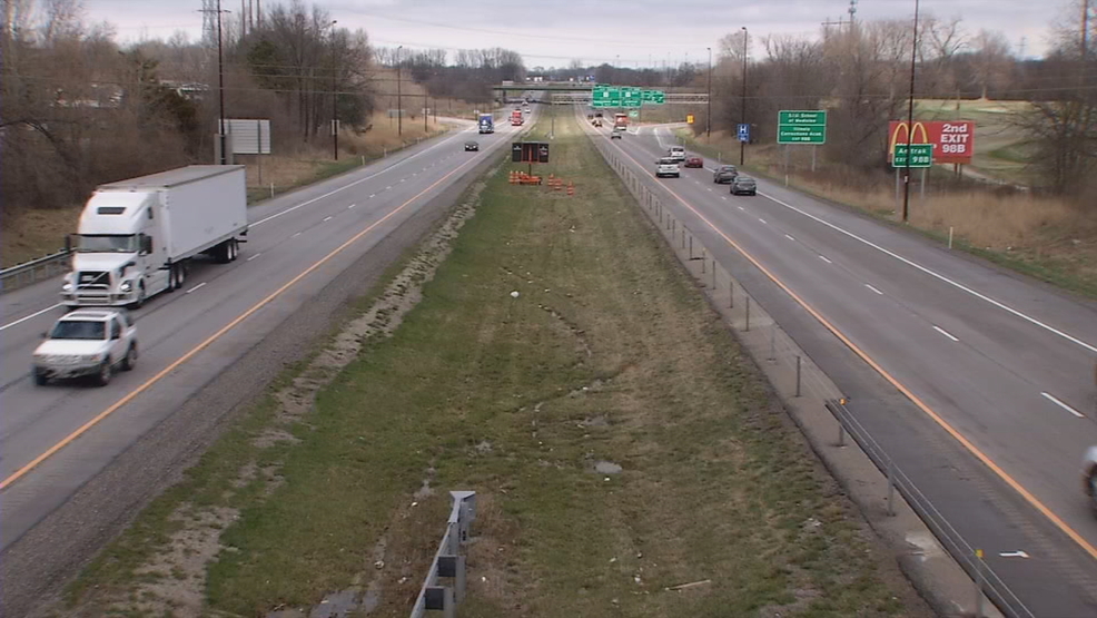 IDOT proposes making old highway lights energy efficient – IL ...